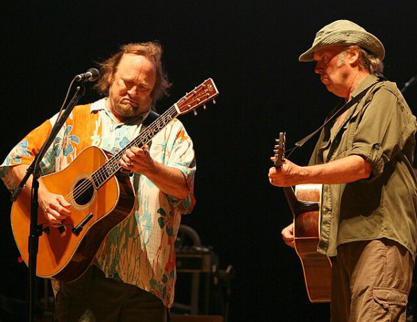 Neil Young and Stephen Stills Reunite for Harvest Moon Charity Concert ...