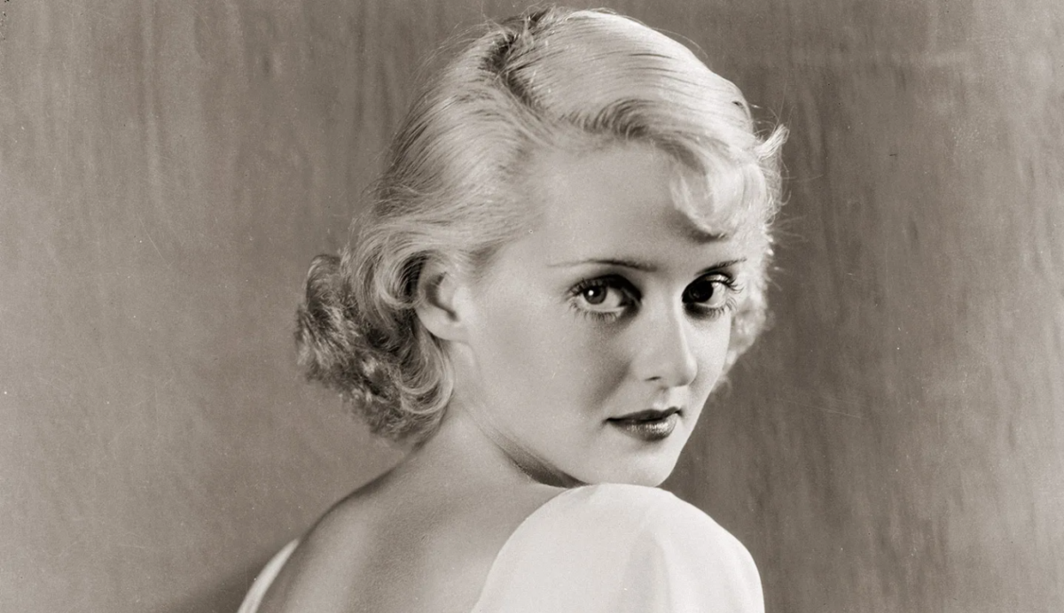 Nicotine Queens: 25 of the Worst Female Chain Smokers in Hollywood ...