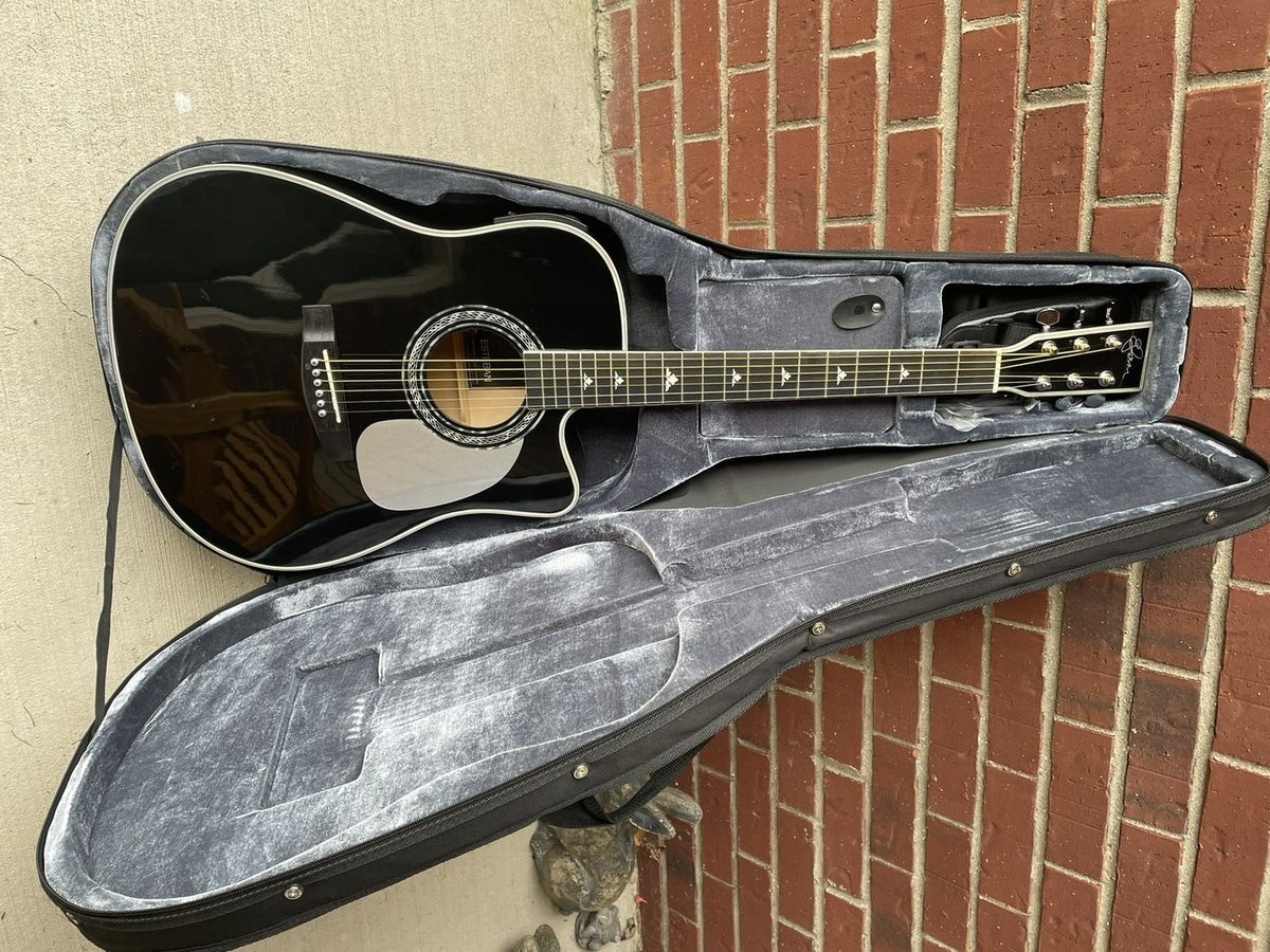 10 of the Worst Guitars You Should Avoid at All Costs - Music Minds