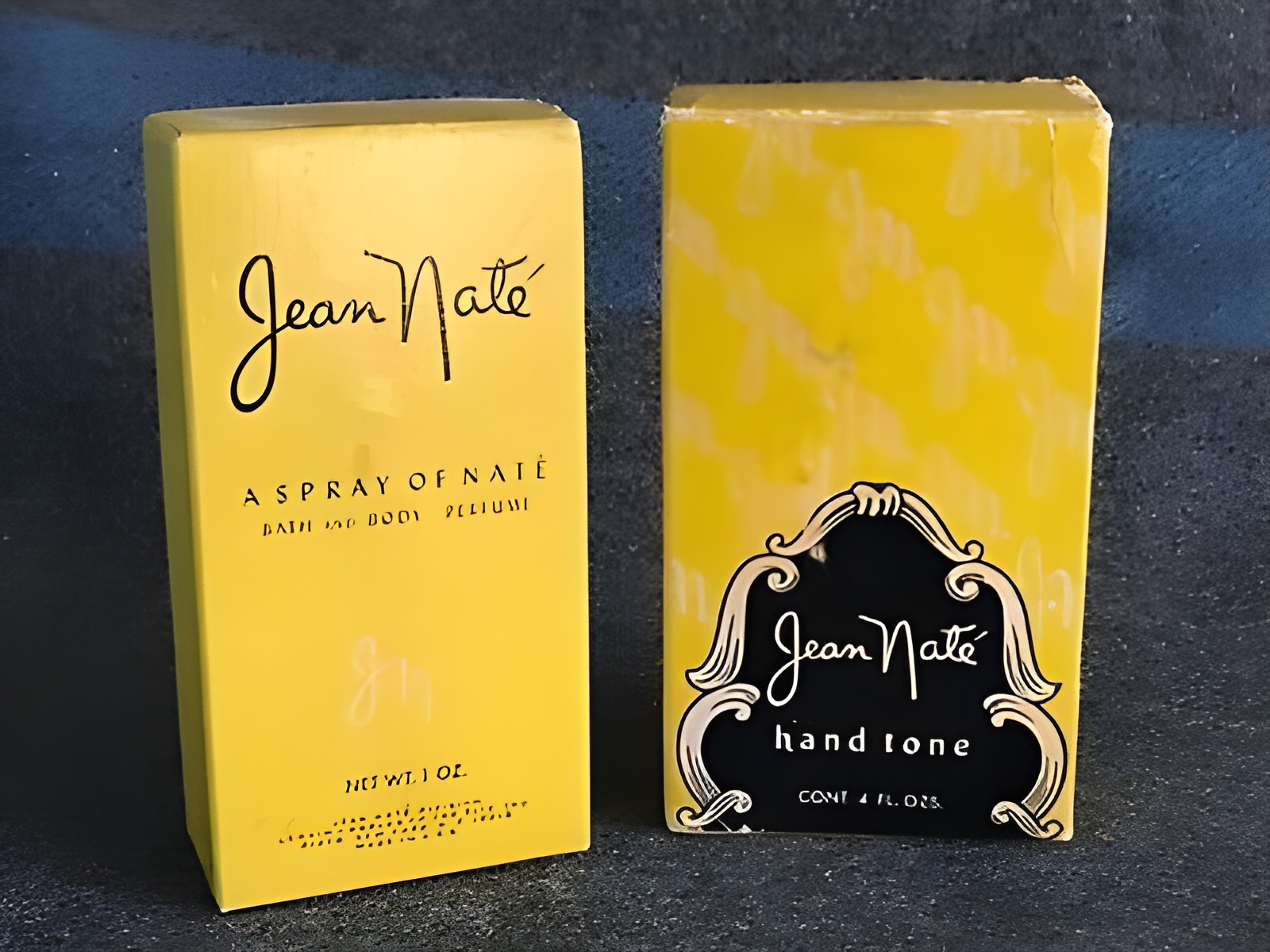 26 Nostalgic Perfumes From the 70s You'll Smell the Second You See Them ...