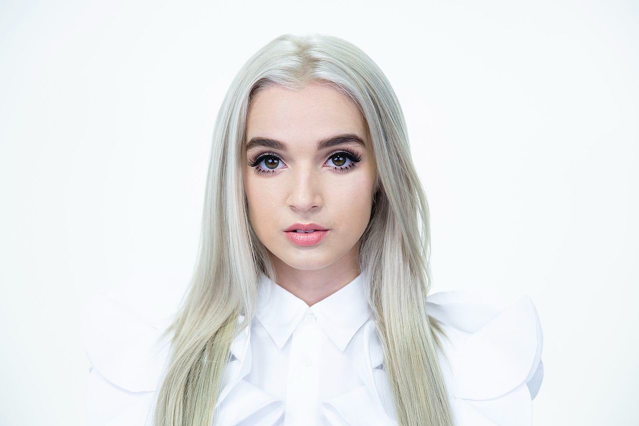 5 Artists Who Changed Genres Successfully & 5 Who Failed - Music Minds