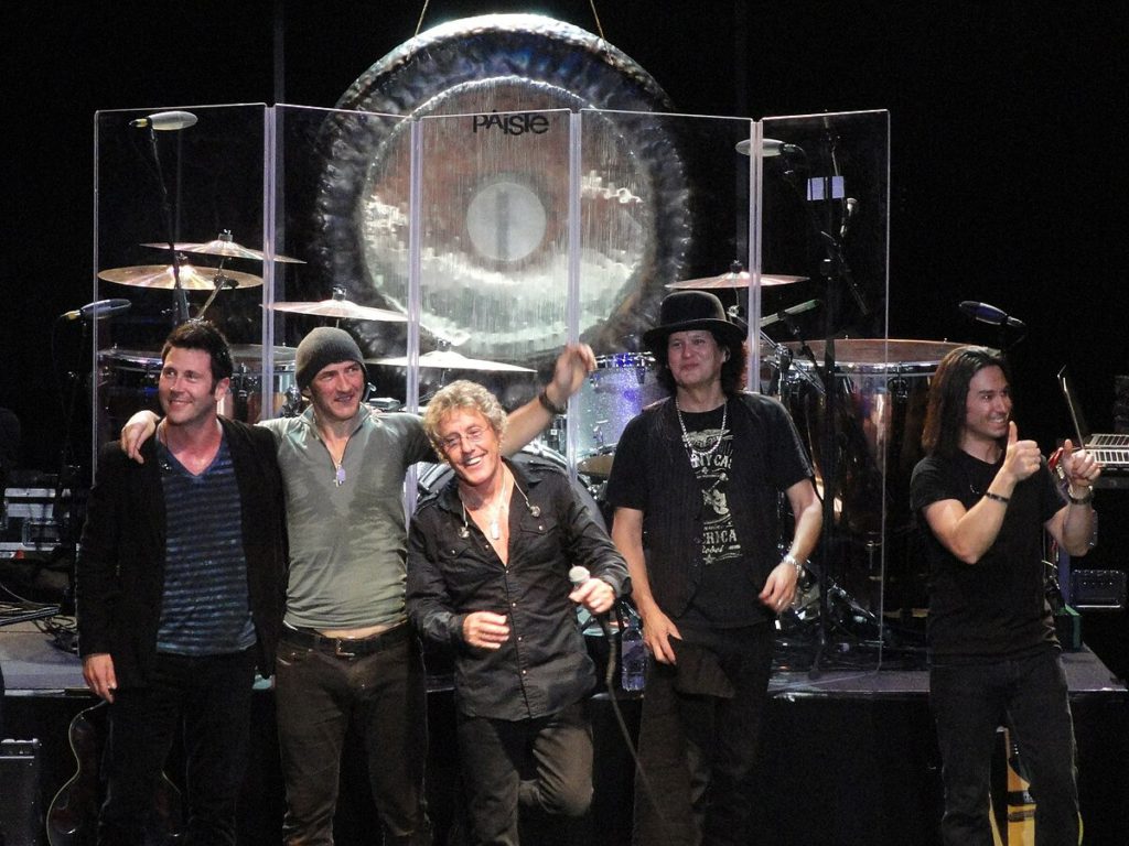 Keanu Reeves' Dogstar Maps 2026 European Conquest Tour - Music Minds