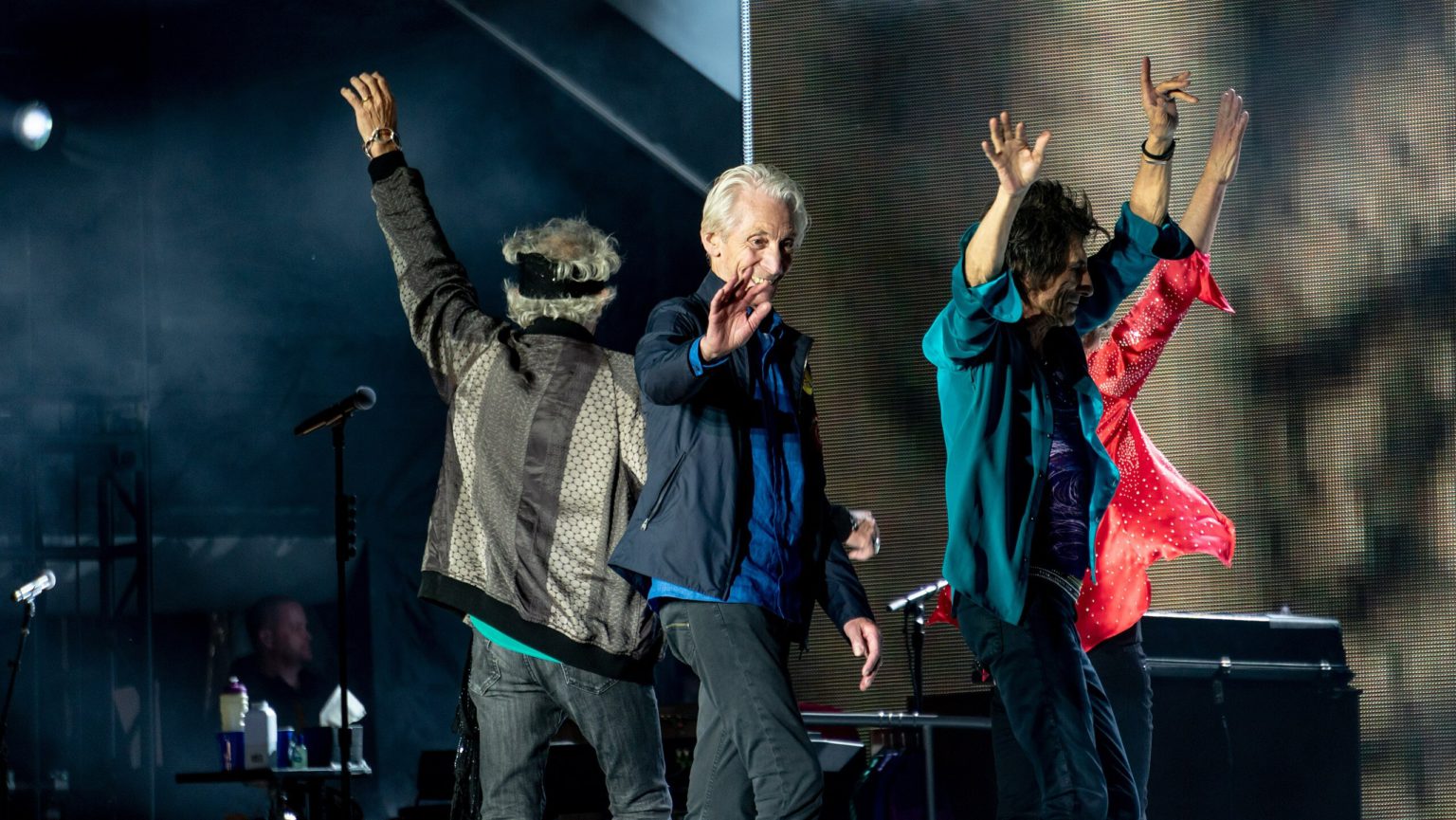 The Final Curtain? Arthritis Forces Keith Richards to Shelve Stones ...